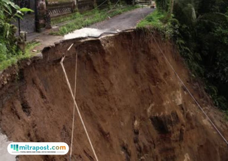 Talut 20 Meter Longsor di Banjarnegara - Mitrapost.com